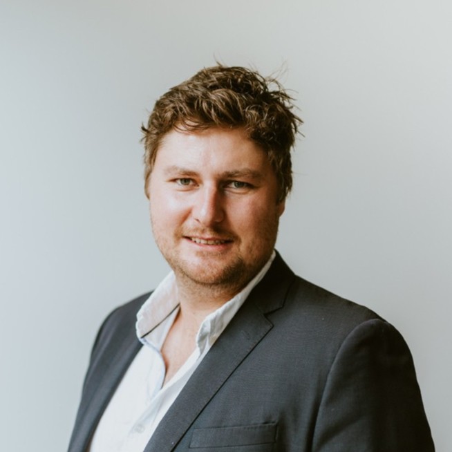 Who We Are - Lachstock Consulting